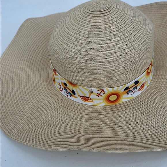 Disney | Accessories | Disney Hat Minnie Mouse Cruise Line Beige Sun ...